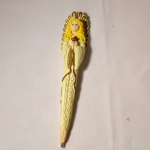 Vintage Avon Angel Pen | Other | Vintage 996 Blond Angel Design Holding ...